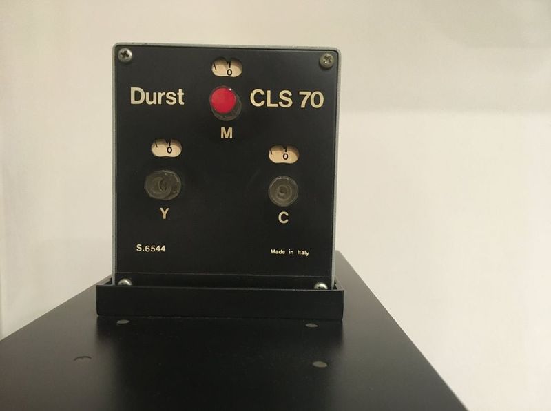 Продава: Фотоувеличител с цветна глава - Durst M700 - БАЗАР - PHOTO FORUM