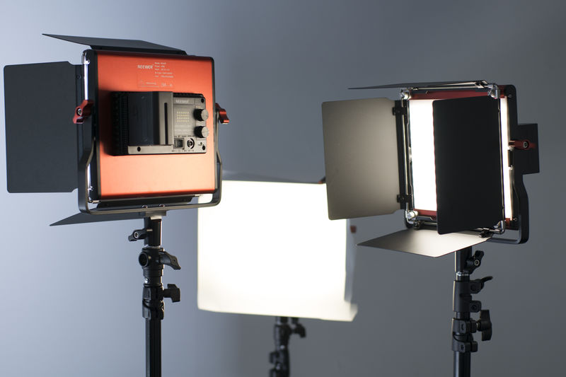 Продава: Neewer NL660 bi-colour led panels- 3бр. - БАЗАР - PHOTO FORUM