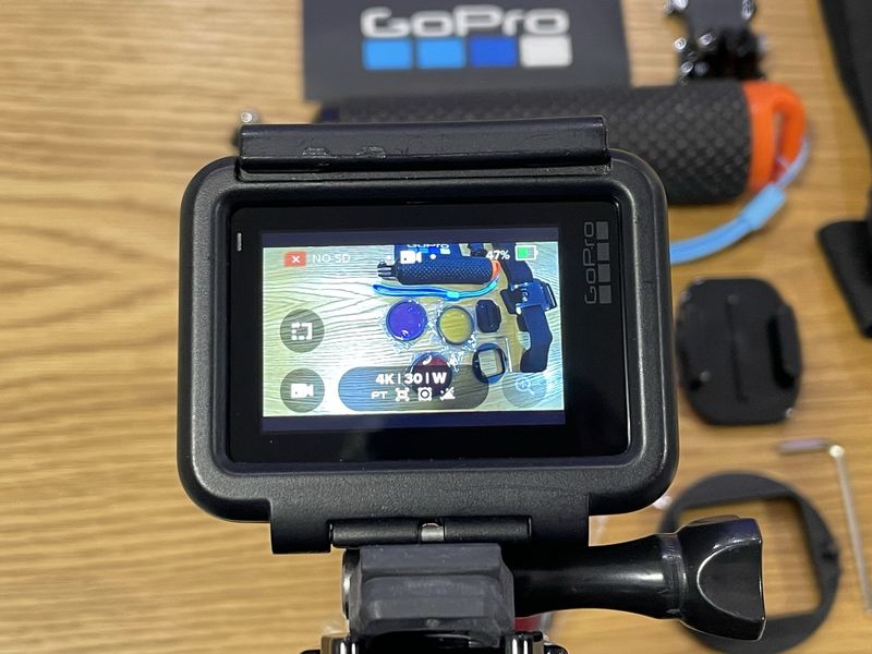 Продава: GoPro Hero 7 Black с Аксесоари + ПОДАРЪК ПОДВОДЕН КЕЙС / Dome ...