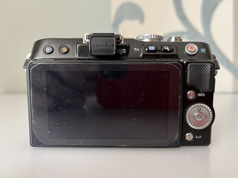 Продава: Фотоапарат Olympus PEN E-PL3 - БАЗАР - PHOTO FORUM
