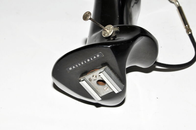 Продава: Hasselblad Left L Hand Grip Flash Gun Bracket - БАЗАР - PHOTO ...