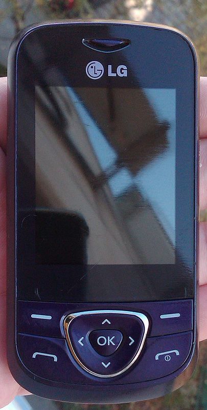 Продава: LG A200 - БАЗАР - PHOTO FORUM