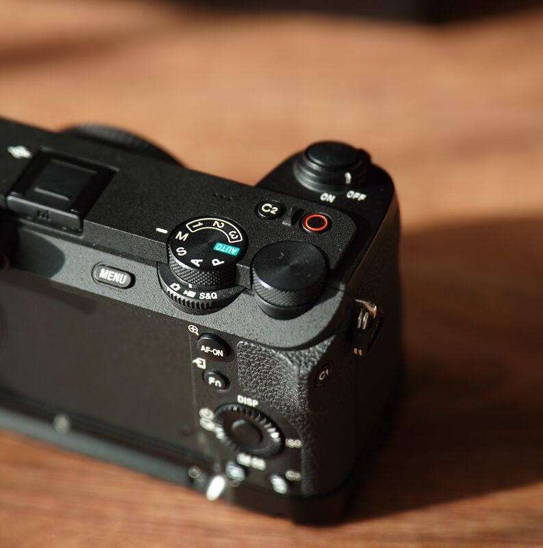 Продава: Sony a6700 + Smallrig base plate - БАЗАР - PHOTO FORUM