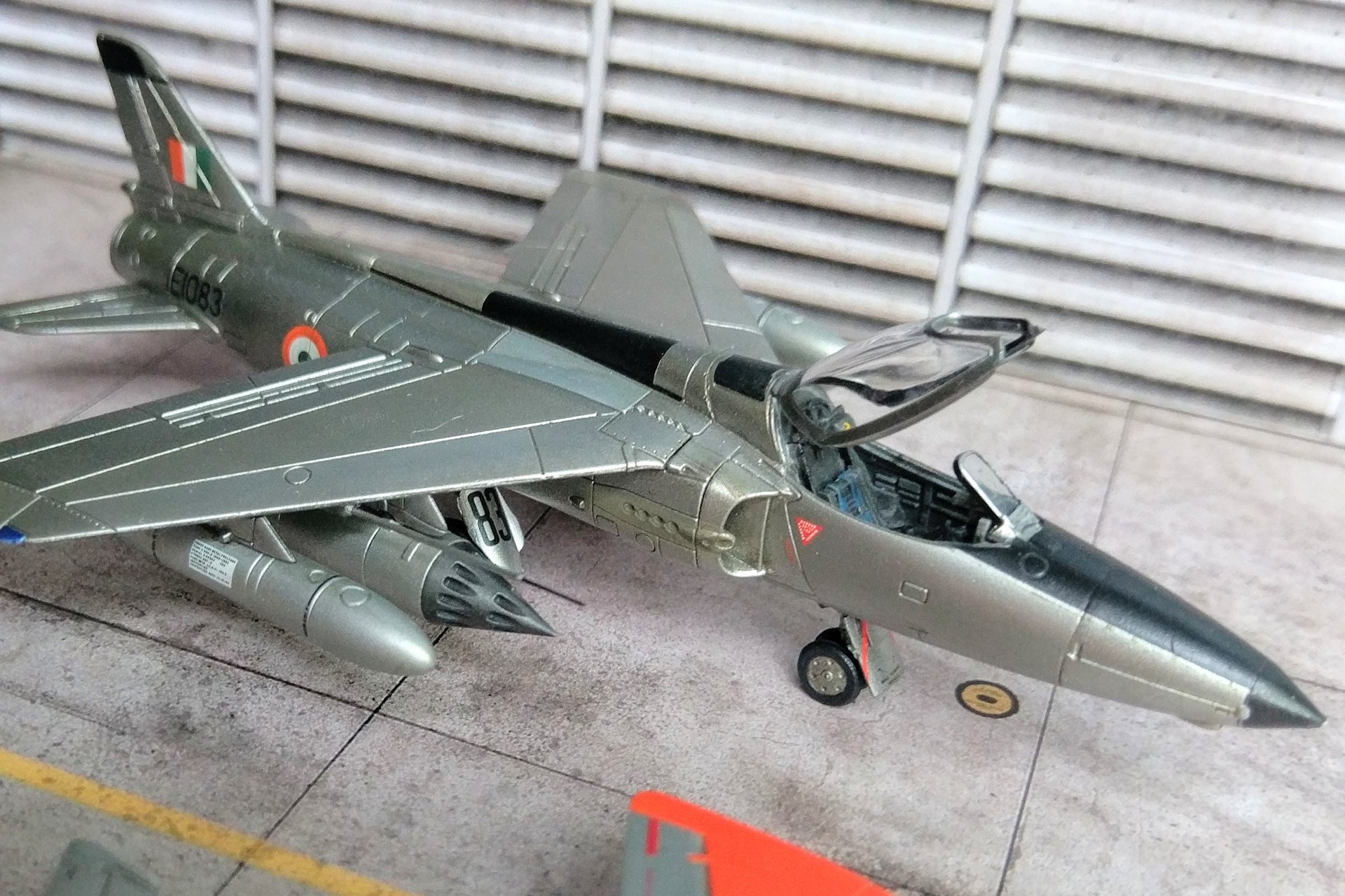 Airfix Gnat T.1/Special Hobby HAL Gnat F.1 1/72 - two cousins - Ready ...