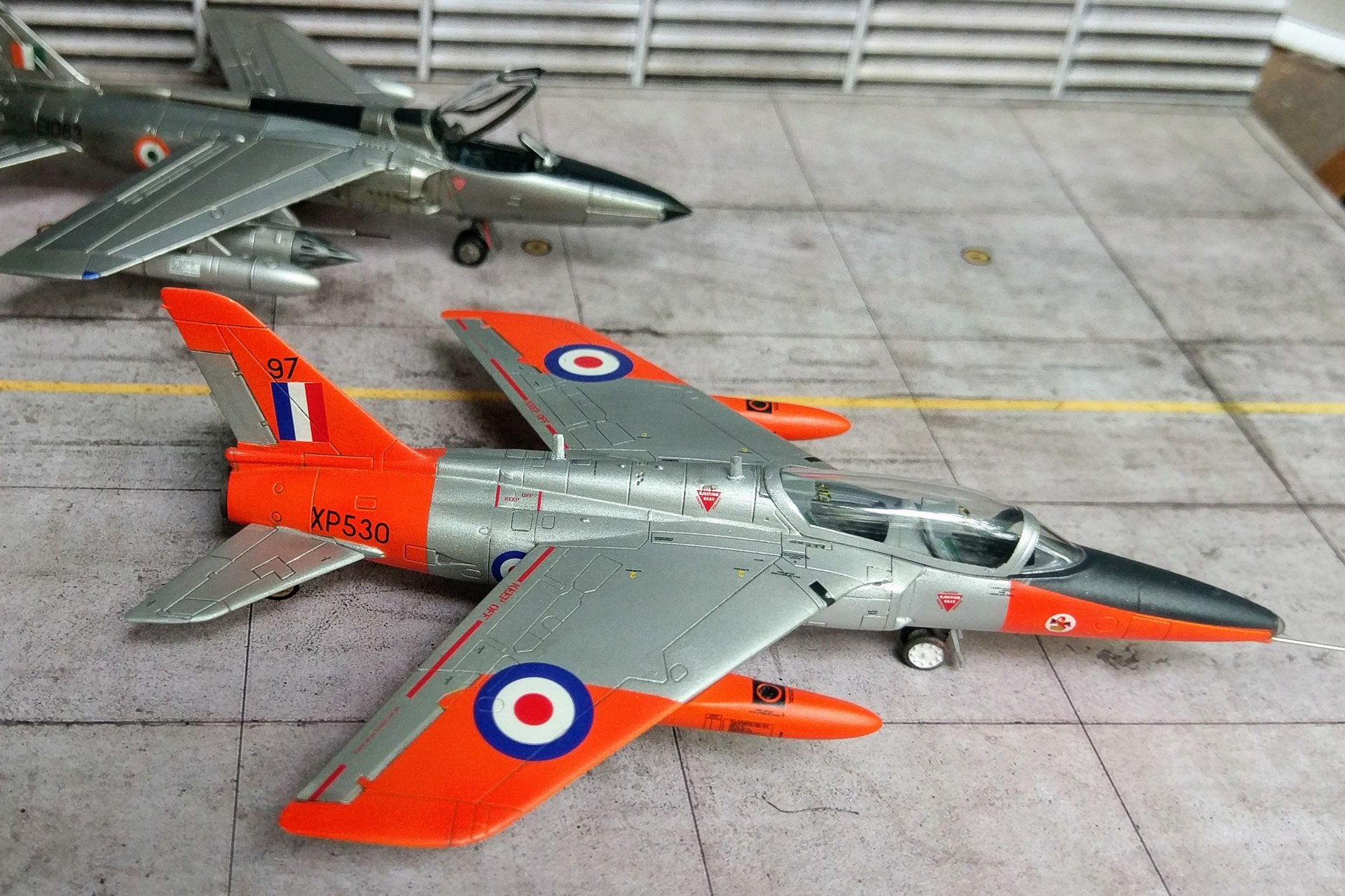 Airfix Gnat T.1/Special Hobby HAL Gnat F.1 1/72 - two cousins - Ready ...