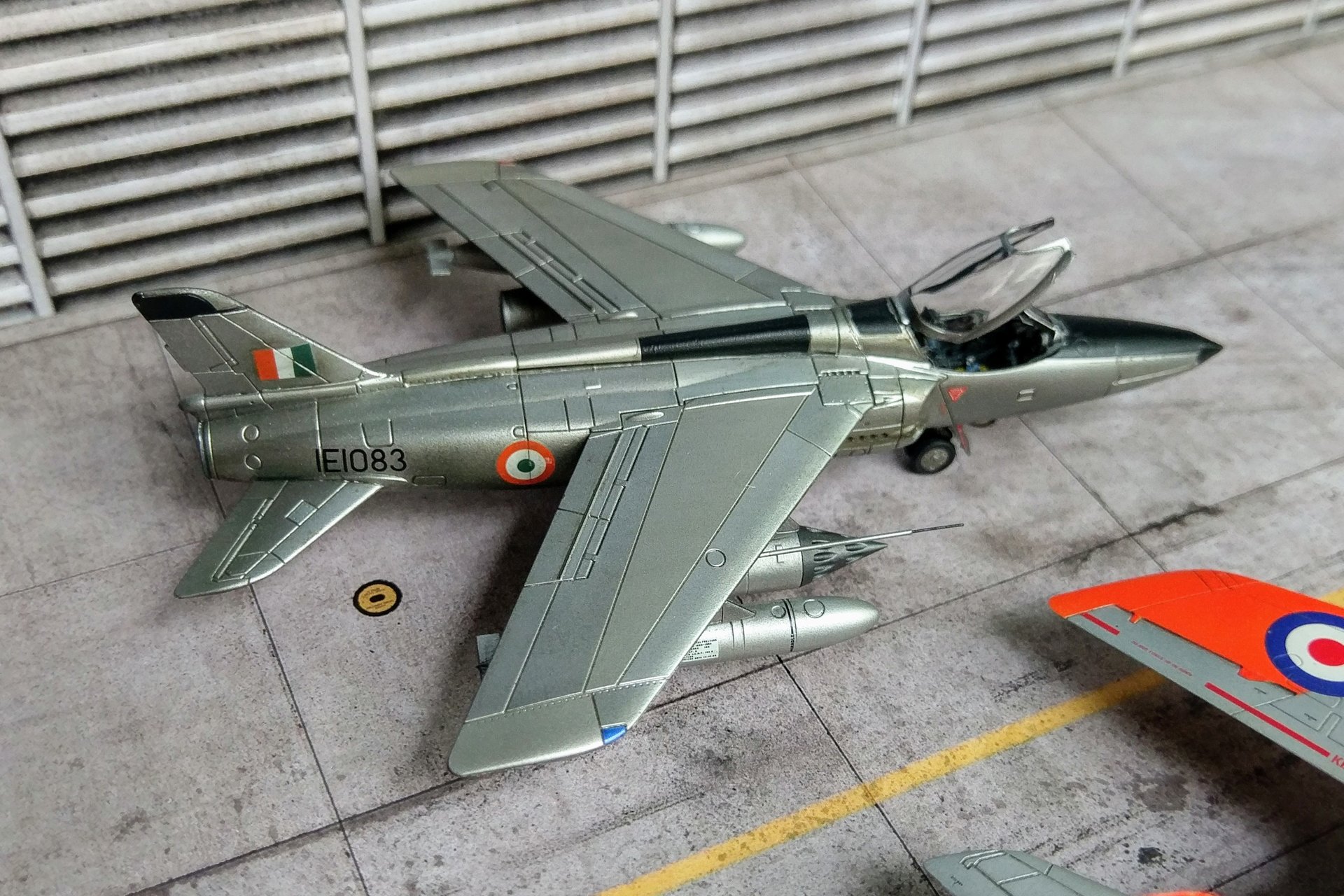 Airfix Gnat T.1/Special Hobby HAL Gnat F.1 1/72 - two cousins - Ready ...